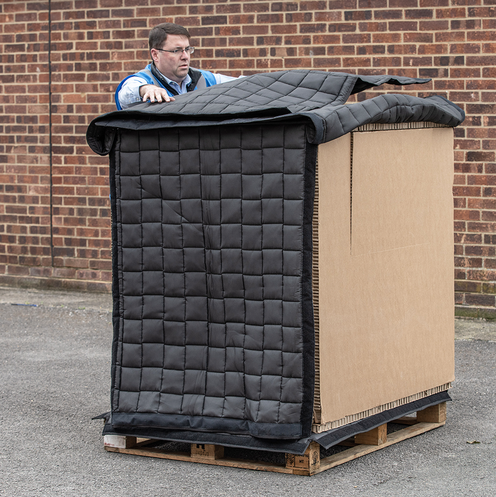 Quilted thermal pallet cover